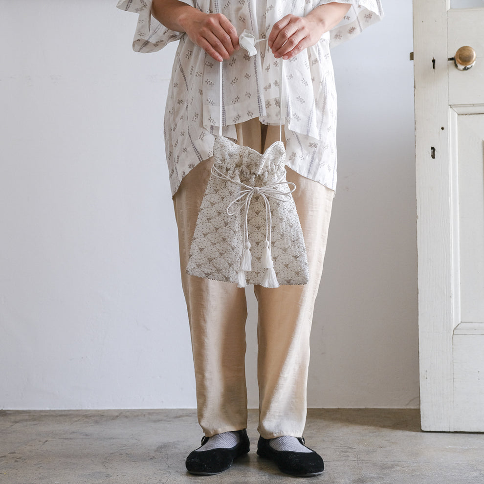 デイリーにも使いやすい、ロングショルダーの刺繍バッグ – Envelope - エンベロープオンラインショップ